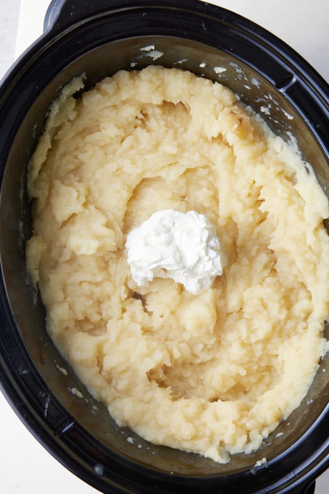 Creamy Slow Cooker Mashed Potatoes - My Forking Life