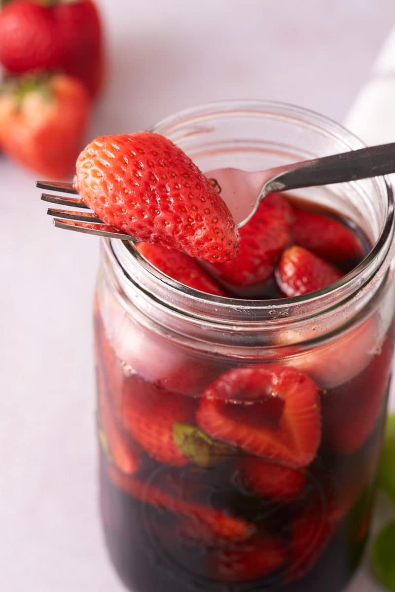 Quick Pickled Strawberries - My Forking Life