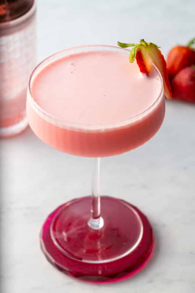 Pink Lady Cocktail (No Egg White): A Refreshing Twist on a Classic - My ...