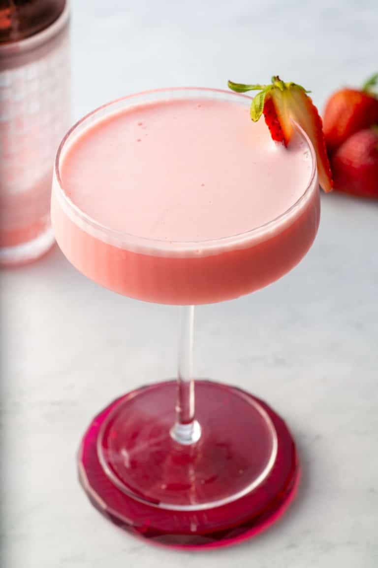 Pink Lady Cocktail (No Egg White): A Refreshing Twist on a Classic - My ...