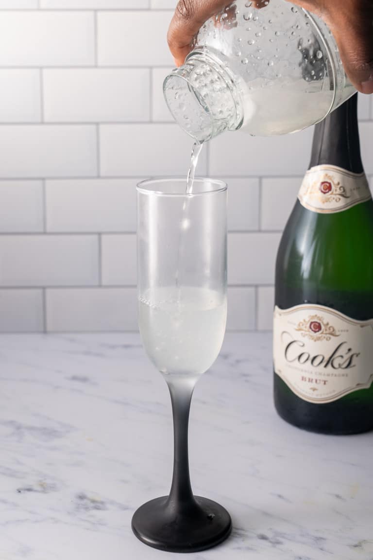 French 75 Cocktail: The Elegant Champagne Sipper - My Forking Life